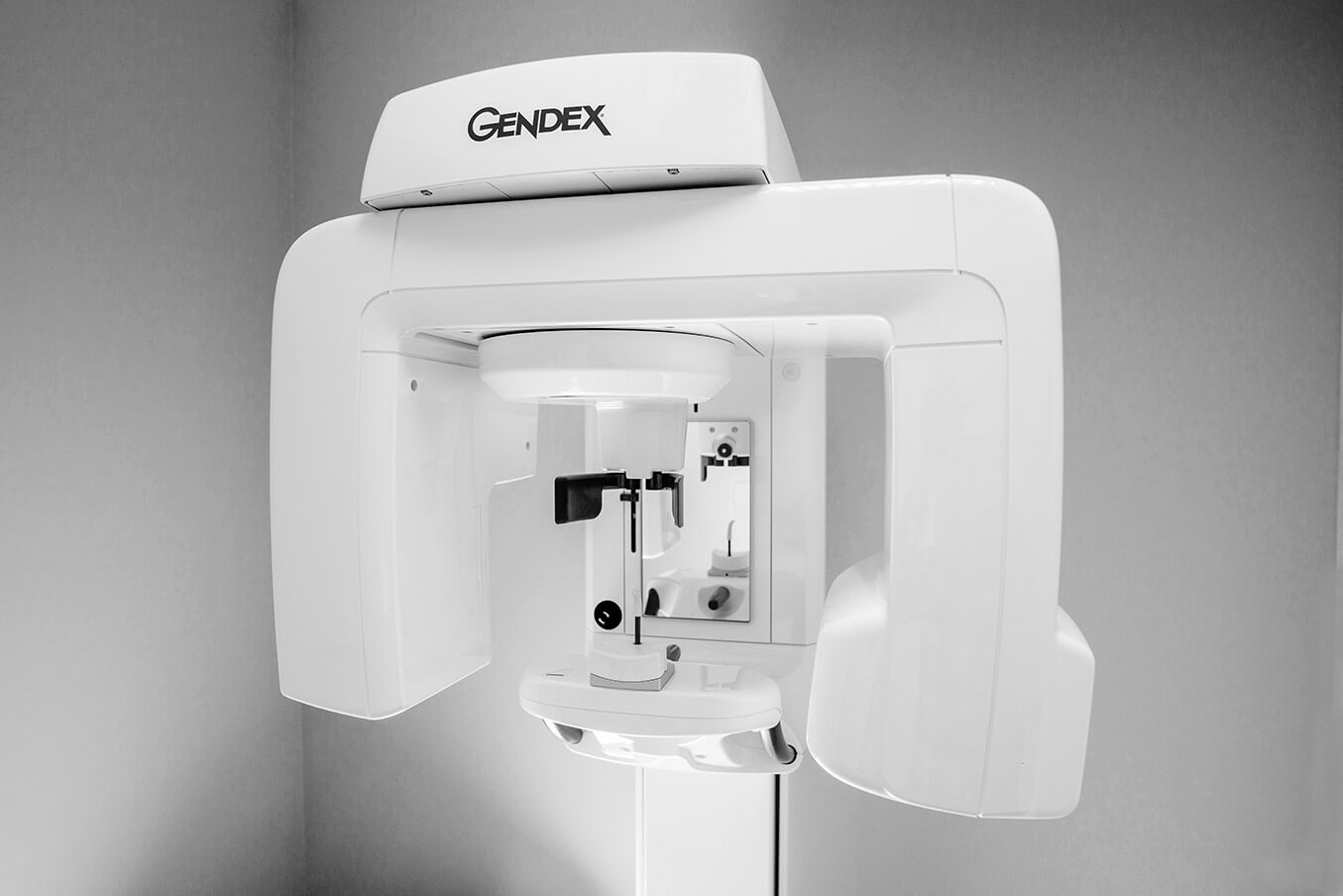 Orthopantomogram ᐉ Panoramic shot of the teeth ᐉ Orthopantomograph (OPG ...